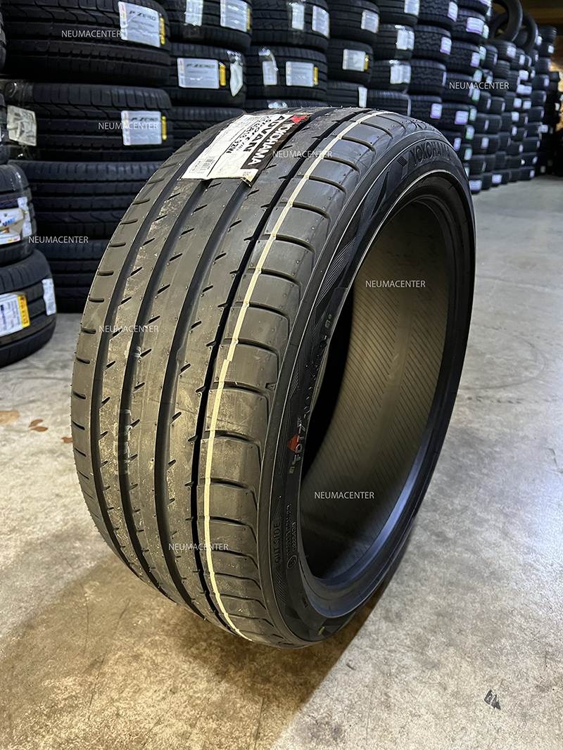 Yokohama 225/40 R18 92W Advan V105 - Neumacenter Web